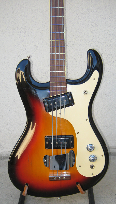 Vintage Mosrite Ventures Bass.... | TalkBass.com